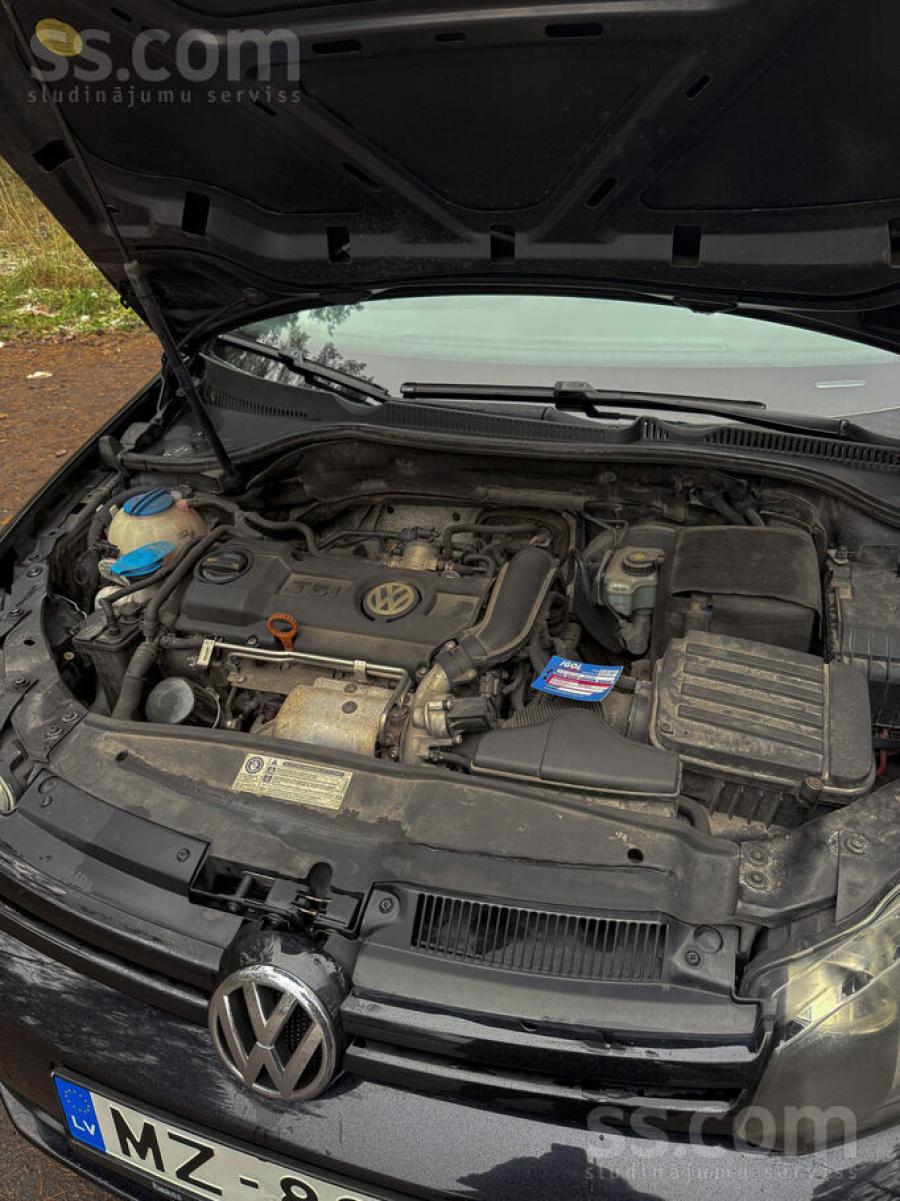 Melns Volkswagen Golf 2010 Jūrmala, ar dzinēja tilpumu 1.40 L un nobraukumu 185 tūkst. km par 3500 €, foto 8 vietnē AUTOMOTO.COM.LV