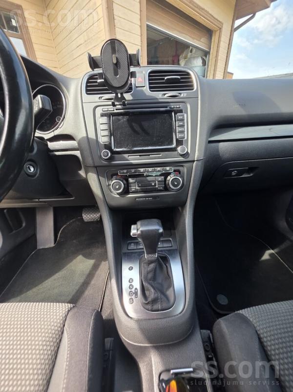 Melns Volkswagen Golf 2010 Rīga, ar dzinēja tilpumu 2.00 L un nobraukumu 280 tūkst. km par 3650 €, foto 9 vietnē AUTOMOTO.COM.LV