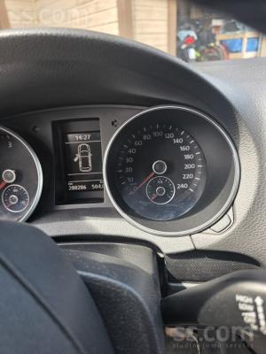 Black Volkswagen Golf 2010 in Riga, with an engine capacity of 2.00 L and mileage of 280 thousand km for 3650 €, photo 11 on AUTOMOTO.COM.LV