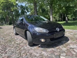 Black Volkswagen Golf 2010 in Kaunas, with an engine capacity of 1.60 L and mileage of 384 thousand km for 3200 €, photo  on AUTOMOTO.COM.LV