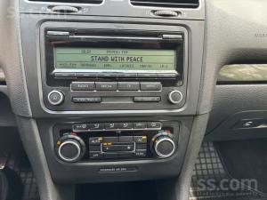 Melns Volkswagen Golf 2010 Rīga, ar dzinēja tilpumu 1.60 L un nobraukumu 275 tūkst. km par 4100 €, foto 11 vietnē AUTOMOTO.COM.LV