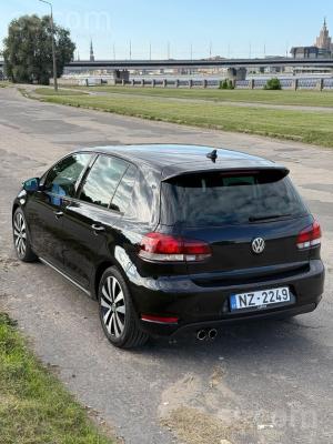 Melns Volkswagen Golf 2010 Rīga, ar dzinēja tilpumu 2.00 L un nobraukumu 320 tūkst. km par 6300 €, foto 4 vietnē AUTOMOTO.COM.LV