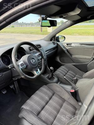 Melns Volkswagen Golf 2010 Rīga, ar dzinēja tilpumu 2.00 L un nobraukumu 320 tūkst. km par 6300 €, foto 6 vietnē AUTOMOTO.COM.LV