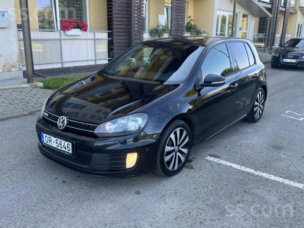 Volkswagen Golf 2010 Rīga vietnē Melns Volkswagen Golf 2010 Rīga, ar dzinēja tilpumu 2.00 L un nobraukumu 341 tūkst. km par 3500 €, foto 6 vietnē AUTOMOTO.COM.LV