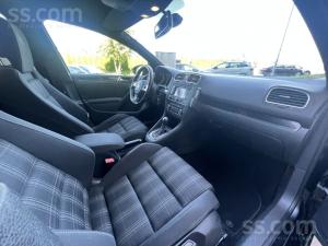 Black Volkswagen Golf 2010 in Riga, with an engine capacity of 2.00 L and mileage of 341 thousand km for 3500 €, photo 13 on AUTOMOTO.COM.LV