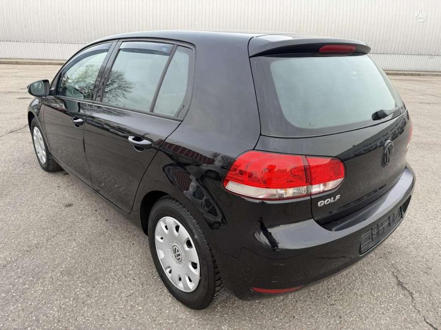 Melns Volkswagen Golf 2011 Marijampole, ar dzinēja tilpumu 1.39 L un nobraukumu 158 tūkst. km par 3499 €, foto 7 vietnē AUTOMOTO.COM.LV