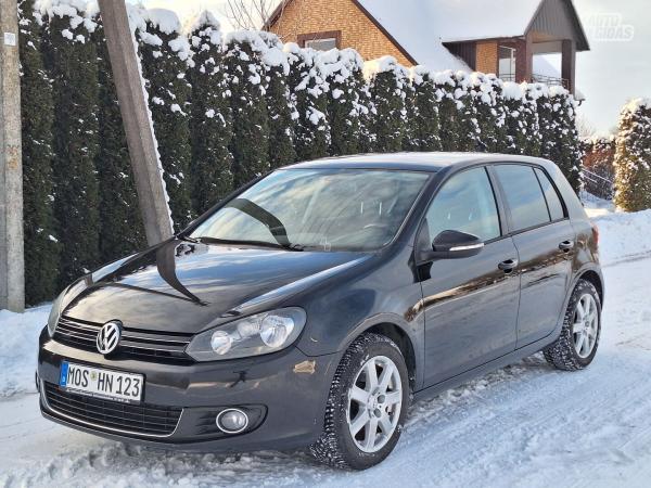 Black Volkswagen Golf 2011 in Mazeikiai, with an engine capacity of 1.60 L and mileage of 279 thousand km for 4400 €, photo 1 on AUTOMOTO.COM.LV