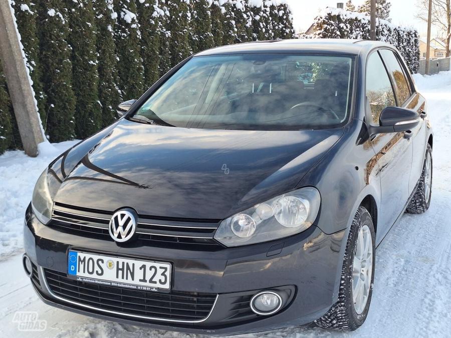 Black Volkswagen Golf 2011 in Mazeikiai, with an engine capacity of 1.60 L and mileage of 279 thousand km for 4400 €, photo 5 on AUTOMOTO.COM.LV