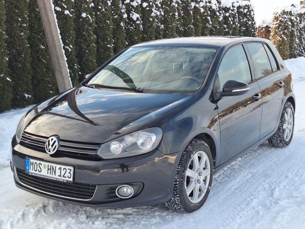 Black Volkswagen Golf 2011 in Mazeikiai, with an engine capacity of 1.60 L and mileage of 279 thousand km for 4400 €, photo 7 on AUTOMOTO.COM.LV