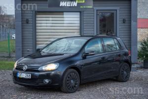 Melns Volkswagen Golf 2011 Liepāja, ar dzinēja tilpumu 1.20 L un nobraukumu 270 tūkst. km par 4000 €, foto  vietnē AUTOMOTO.COM.LV