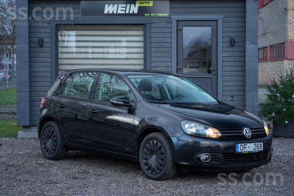 Melns Volkswagen Golf 2011 Liepāja, ar dzinēja tilpumu 1.20 L un nobraukumu 270 tūkst. km par 4000 €, foto 5 vietnē AUTOMOTO.COM.LV