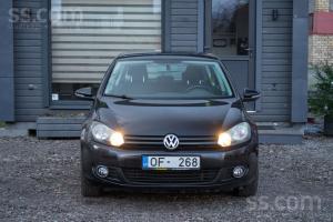 Melns Volkswagen Golf 2011 Liepāja, ar dzinēja tilpumu 1.20 L un nobraukumu 270 tūkst. km par 4000 €, foto 6 vietnē AUTOMOTO.COM.LV