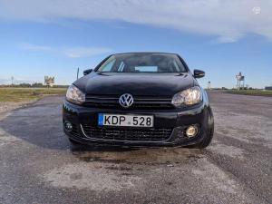 Melns Volkswagen Golf 2011 Šakiai, ar dzinēja tilpumu 1.60 L un nobraukumu 201 tūkst. km par 3800 €, foto 8 vietnē AUTOMOTO.COM.LV