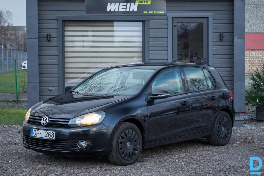 Melns Volkswagen Golf 2011 Liepāja, ar dzinēja tilpumu 1.40 L un nobraukumu 270 tūkst. km par 4000 €, foto 1 vietnē AUTOMOTO.COM.LV