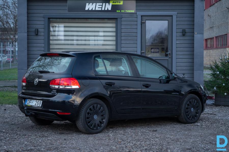 Melns Volkswagen Golf 2011 Liepāja, ar dzinēja tilpumu 1.40 L un nobraukumu 270 tūkst. km par 4000 €, foto 3 vietnē AUTOMOTO.COM.LV