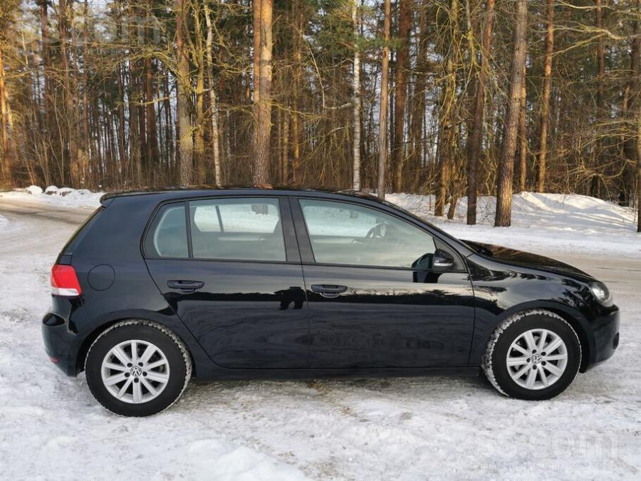 Melns Volkswagen Golf 2011 Ogre, ar dzinēja tilpumu 1.60 L un nobraukumu 331 tūkst. km par 4500 €, foto 2 vietnē AUTOMOTO.COM.LV