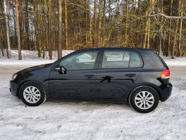 Melns Volkswagen Golf 2011 Ogre, ar dzinēja tilpumu 1.60 L un nobraukumu 331 tūkst. km par 4500 €, foto 6 vietnē AUTOMOTO.COM.LV