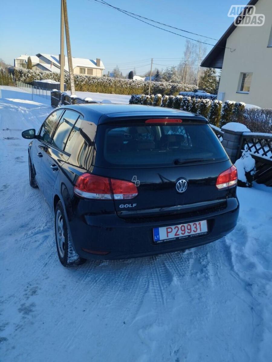 Melns Volkswagen Golf 2011 Marijampole, ar dzinēja tilpumu 1.40 L un nobraukumu 164 tūkst. km par 3399 €, foto 4 vietnē AUTOMOTO.COM.LV