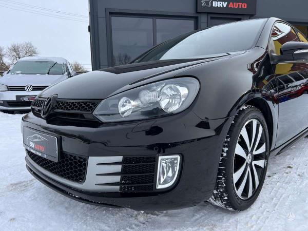Melns Volkswagen Golf 2011 Kėdainiai, ar dzinēja tilpumu 1.97 L un nobraukumu 254 tūkst. km par 6250 €, foto 10 vietnē AUTOMOTO.COM.LV