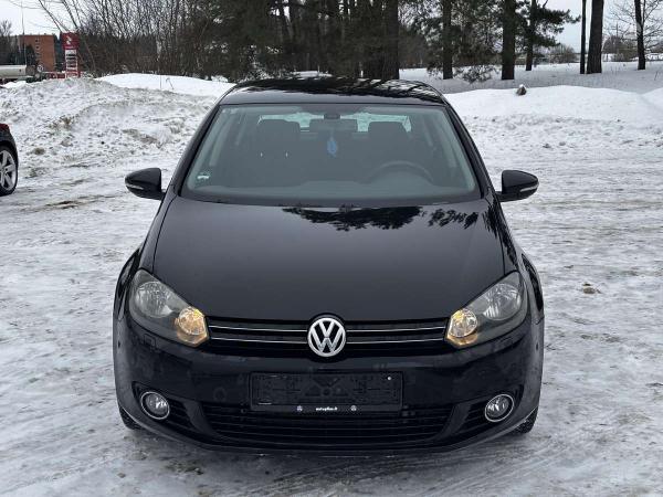 Melns Volkswagen Golf 2011 Utena, ar dzinēja tilpumu 1.60 L un nobraukumu 301 tūkst. km par 3550 €, foto 2 vietnē AUTOMOTO.COM.LV
