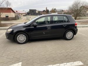 Melns Volkswagen Golf 2011 Viļņa, ar dzinēja tilpumu 1.60 L un nobraukumu 376 tūkst. km par 4200 €, foto  vietnē AUTOMOTO.COM.LV