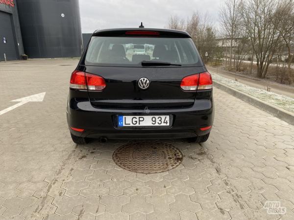Melns Volkswagen Golf 2011 Viļņa, ar dzinēja tilpumu 1.60 L un nobraukumu 376 tūkst. km par 4200 €, foto 7 vietnē AUTOMOTO.COM.LV