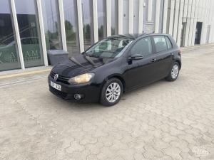 Melns Volkswagen Golf 2011 Viļņa, ar dzinēja tilpumu 1.60 L un nobraukumu 376 tūkst. km par 3700 €, foto 1 vietnē AUTOMOTO.COM.LV