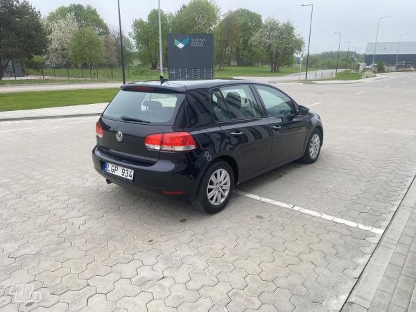 Black Volkswagen Golf 2011 in Vilnius, with an engine capacity of 1.60 L and mileage of 376 thousand km for 3700 €, photo 5 on AUTOMOTO.COM.LV