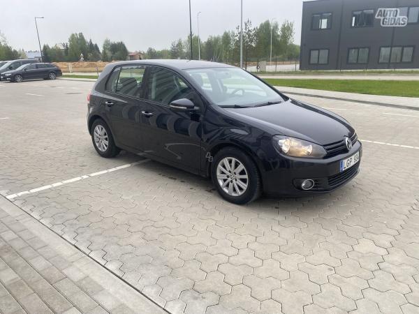 Black Volkswagen Golf 2011 in Vilnius, with an engine capacity of 1.60 L and mileage of 376 thousand km for 3700 €, photo 6 on AUTOMOTO.COM.LV