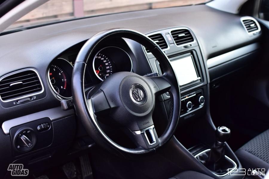 Melns Volkswagen Golf 2011 Kretinga, ar dzinēja tilpumu 1.20 L un nobraukumu 209 tūkst. km par 4950 €, foto 20 vietnē AUTOMOTO.COM.LV