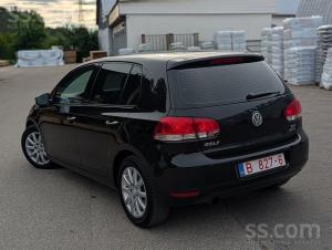 Melns Volkswagen Golf 2011 Jūrmala, ar dzinēja tilpumu 1.60 L un nobraukumu 297 tūkst. km par 2700 €, foto 5 vietnē AUTOMOTO.COM.LV