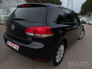 Melns Volkswagen Golf 2011 Jūrmala, ar dzinēja tilpumu 1.60 L un nobraukumu 297 tūkst. km par 2700 €, foto 7 vietnē AUTOMOTO.COM.LV
