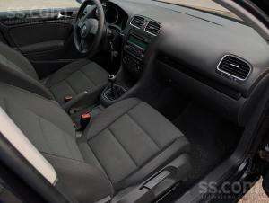 Melns Volkswagen Golf 2011 Jūrmala, ar dzinēja tilpumu 1.60 L un nobraukumu 297 tūkst. km par 2700 €, foto 20 vietnē AUTOMOTO.COM.LV