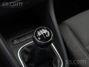 Melns Volkswagen Golf 2011 Jūrmala, ar dzinēja tilpumu 1.60 L un nobraukumu 297 tūkst. km par 2700 €, foto 25 vietnē AUTOMOTO.COM.LV
