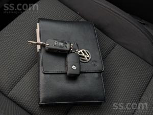 Melns Volkswagen Golf 2011 Jūrmala, ar dzinēja tilpumu 1.60 L un nobraukumu 297 tūkst. km par 2700 €, foto 29 vietnē AUTOMOTO.COM.LV