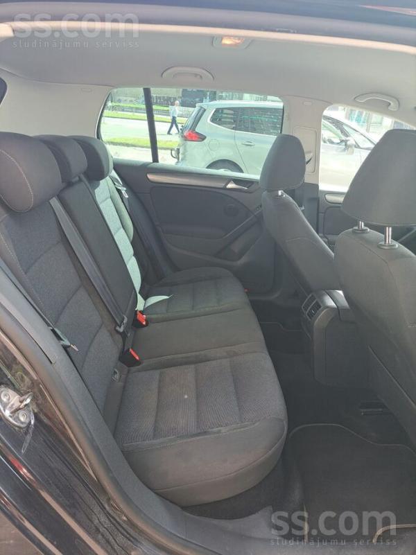 Melns Volkswagen Golf 2011 Rīga, ar dzinēja tilpumu 1.60 L un nobraukumu 316 tūkst. km par 2800 €, foto 7 vietnē AUTOMOTO.COM.LV