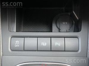 Melns Volkswagen Golf 2011 Cēsis, ar dzinēja tilpumu 2.00 L un nobraukumu 139 tūkst. km par 9450 €, foto 16 vietnē AUTOMOTO.COM.LV
