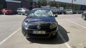 Black Volkswagen Golf 2011 in Kaunas, with an engine capacity of 1.60 L and mileage of 268 thousand km for 4800 €, photo 3 on AUTOMOTO.COM.LV