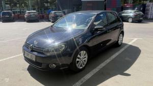 Black Volkswagen Golf 2011 in Kaunas, with an engine capacity of 1.60 L and mileage of 268 thousand km for 4800 €, photo 4 on AUTOMOTO.COM.LV