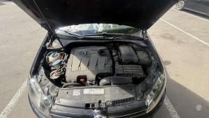 Black Volkswagen Golf 2011 in Kaunas, with an engine capacity of 1.60 L and mileage of 268 thousand km for 4800 €, photo 12 on AUTOMOTO.COM.LV