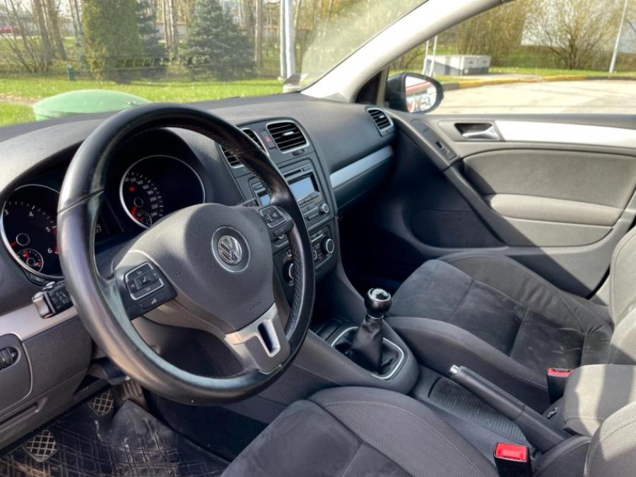 Melns Volkswagen Golf 2011 Rīga, ar dzinēja tilpumu 1.60 L un nobraukumu 0 tūkst. km par 4500 €, foto 8 vietnē AUTOMOTO.COM.LV