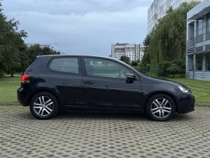 Melns Volkswagen Golf 2011 Rīga, ar dzinēja tilpumu 1.60 L un nobraukumu 258 tūkst. km par 2440 €, foto 7 vietnē AUTOMOTO.COM.LV