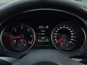 Melns Volkswagen Golf 2011 Rīga, ar dzinēja tilpumu 1.60 L un nobraukumu 258 tūkst. km par 2440 €, foto 15 vietnē AUTOMOTO.COM.LV