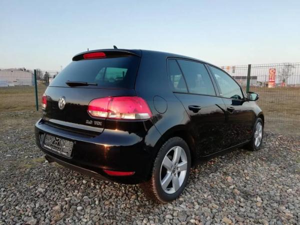 Black Volkswagen Golf 2011 in Saldus, with an engine capacity of 2.00 L and mileage of 156 thousand km for 7300 €, photo 2 on AUTOMOTO.COM.LV
