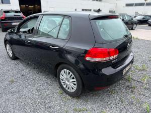 Black Volkswagen Golf 2011 in Kaunas, with an engine capacity of 1.60 L and mileage of 158 thousand km for 3150 €, photo 9 on AUTOMOTO.COM.LV