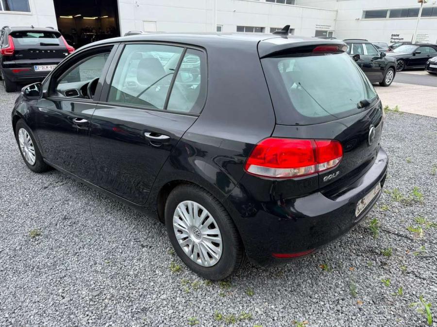 Black Volkswagen Golf 2011 in Kaunas, with an engine capacity of 1.60 L and mileage of 158 thousand km for 3150 €, photo 9 on AUTOMOTO.COM.LV