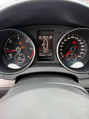 Black Volkswagen Golf 2011 in Kaunas, with an engine capacity of 1.60 L and mileage of 158 thousand km for 3150 €, photo 13 on AUTOMOTO.COM.LV