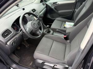 Black Volkswagen Golf 2011 in Kaunas, with an engine capacity of 1.60 L and mileage of 158 thousand km for 3150 €, photo 14 on AUTOMOTO.COM.LV