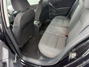 Black Volkswagen Golf 2011 in Kaunas, with an engine capacity of 1.60 L and mileage of 158 thousand km for 3150 €, photo 15 on AUTOMOTO.COM.LV