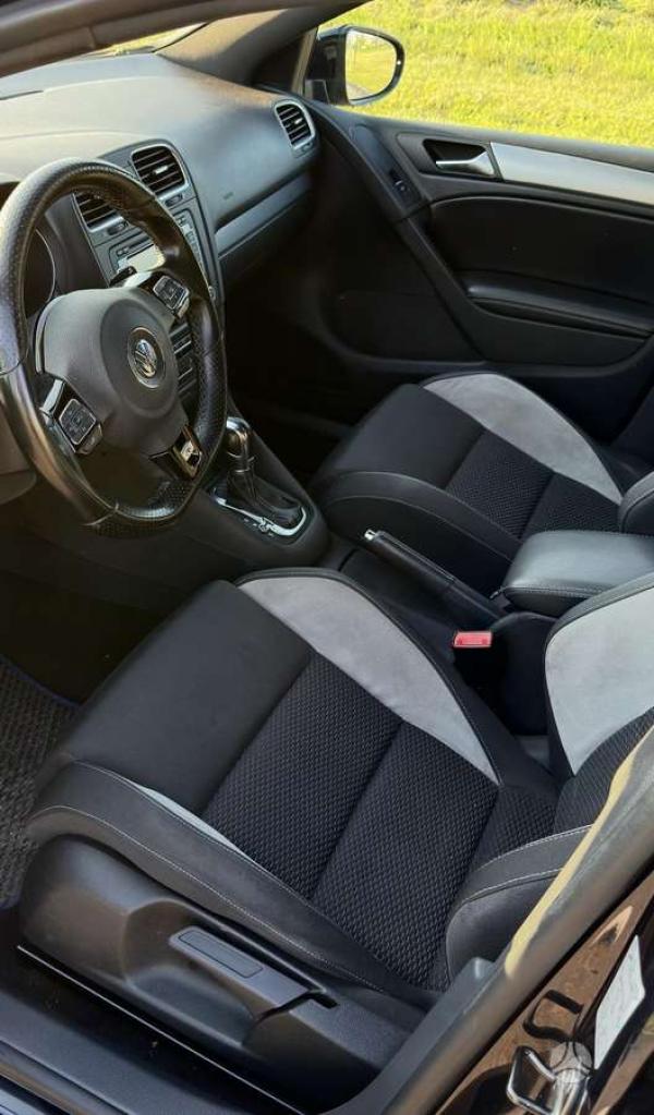 Melns Volkswagen Golf 2011 Viļņa, ar dzinēja tilpumu 1.98 L un nobraukumu 166 tūkst. km par 14600 €, foto 7 vietnē AUTOMOTO.COM.LV
